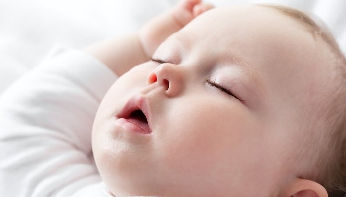 How To Dress Baby for Sleep According to Room Temperature