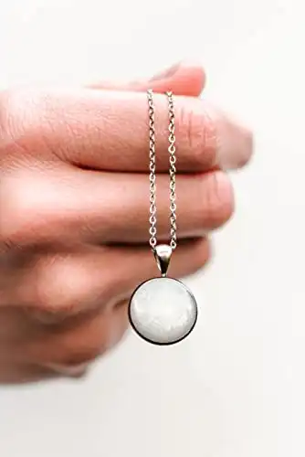 15 Places To Order Breastmilk Jewelry (+ 5 DIY Kits)